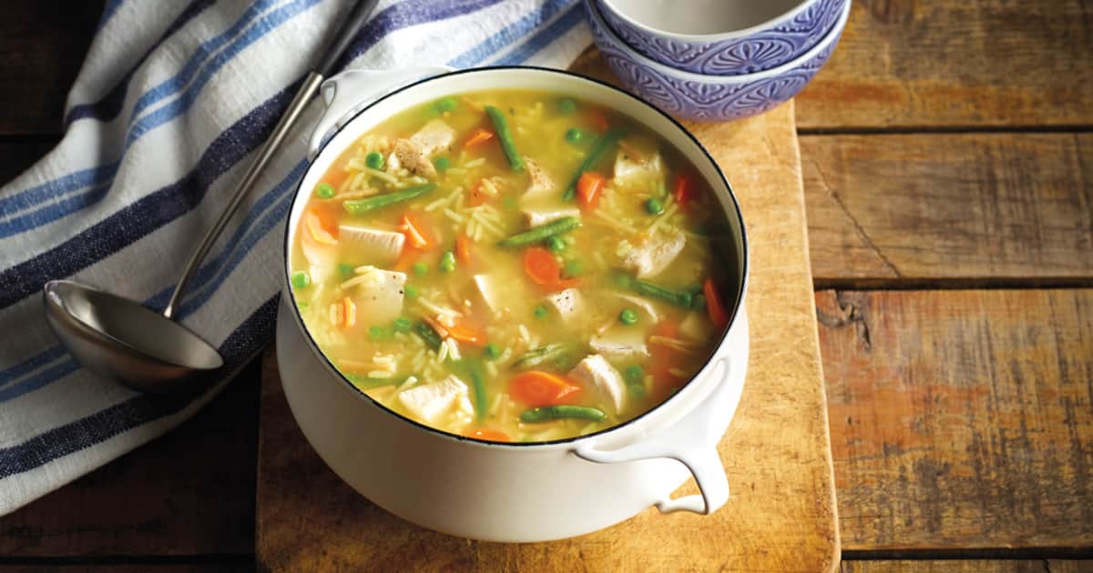 Recette de soupe au riz et à la dinde | Zeste