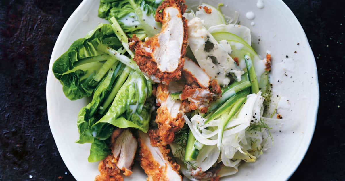 Recette de salade de poulet croustillant et vinaigrette au babeurre | Zeste