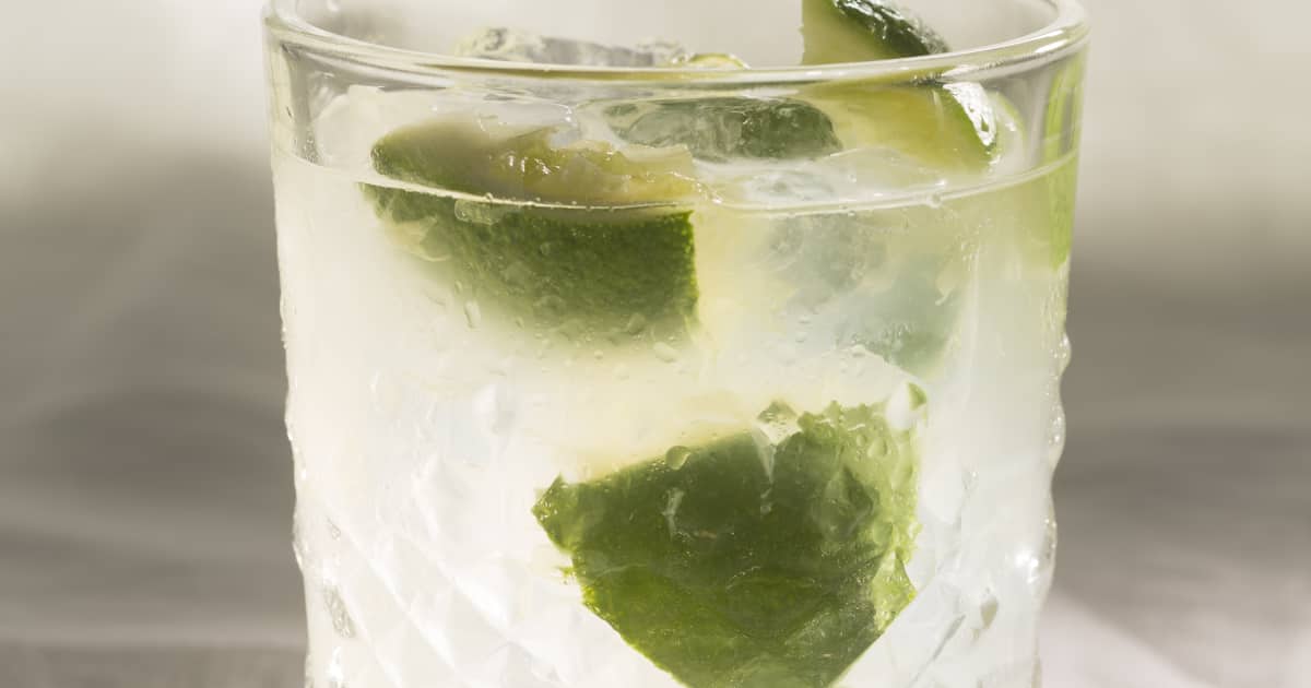 Recette de cocktail Caipisaké | Zeste