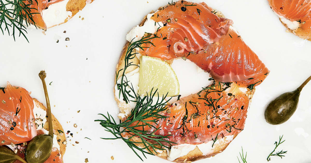Recette de gravlax de saumon à l'érable | Zeste
