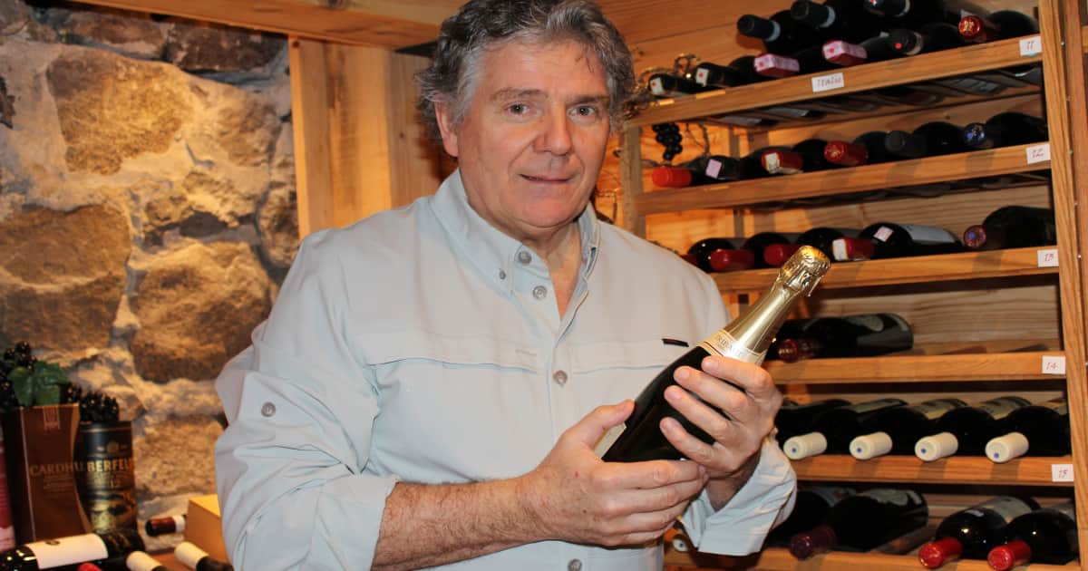 Jake Desroches, sommelier | Zeste