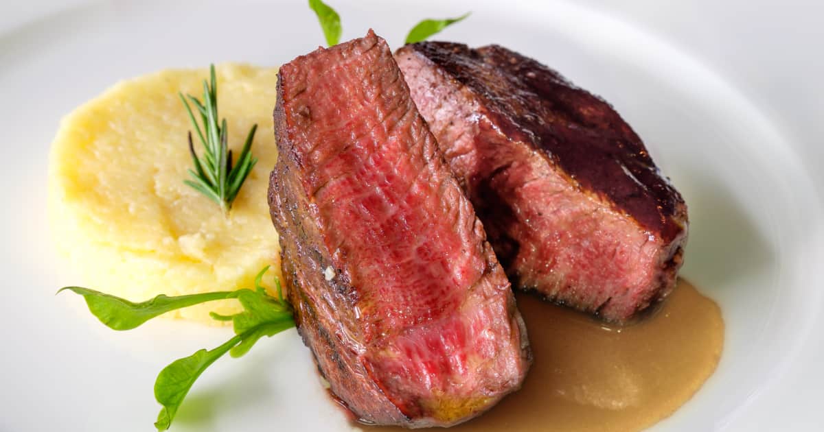 Recette de jarret de boeuf wagyu et polenta au parmesan | Zeste