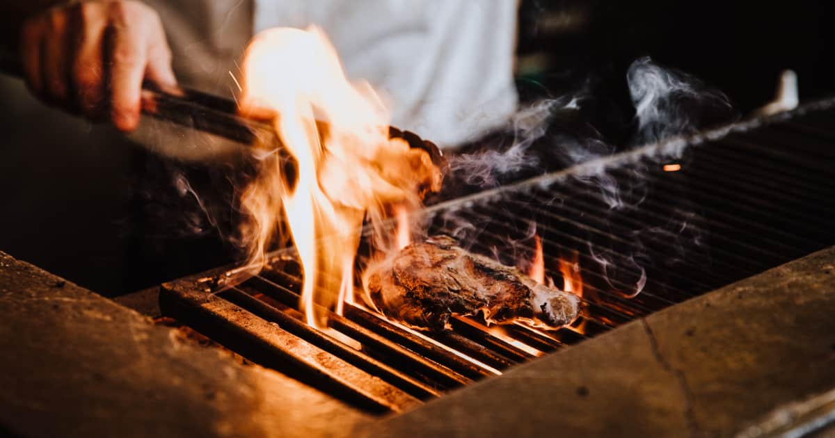 Découvrez les différentes méthodes de cuisson sur le BBQ avec Étienne ...