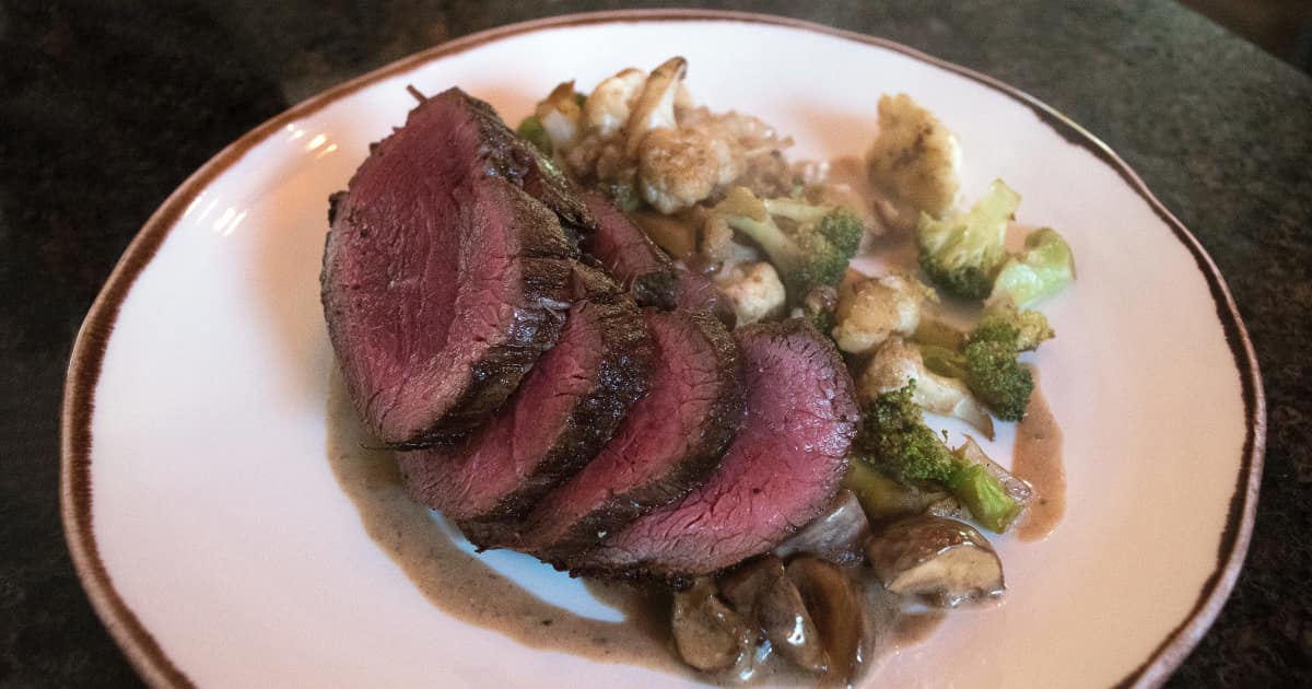 Recette de rôti de bœuf, sauce aux champignons | Zeste