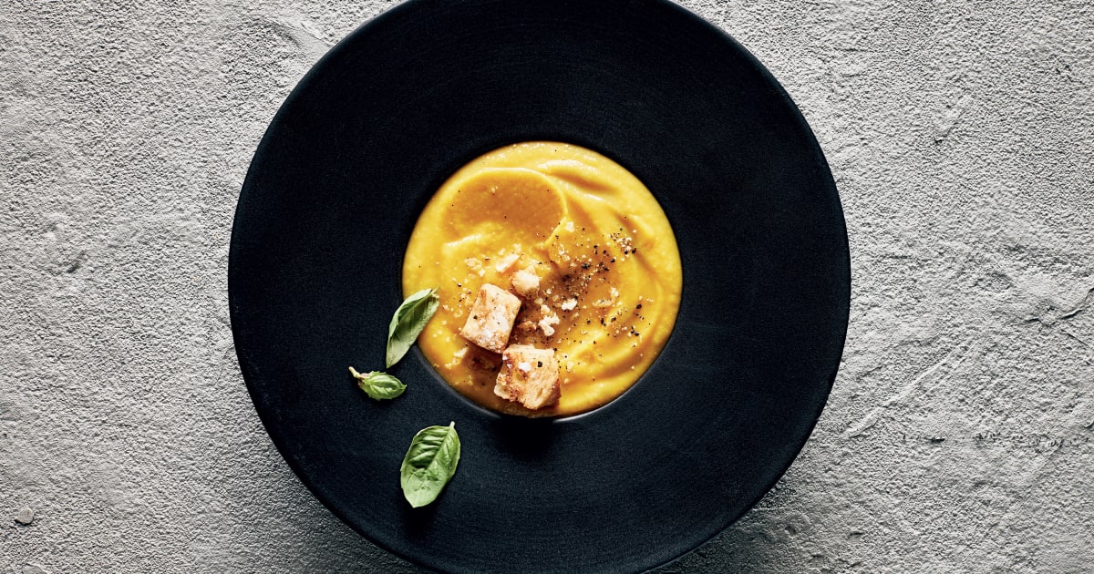 Recette de soupe aux carottes et au panais | Zeste