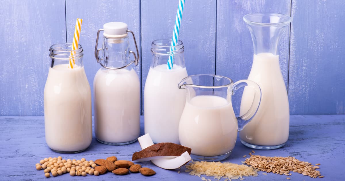 Voici les 2 types de lait que personne ne devrait boire | Zeste
