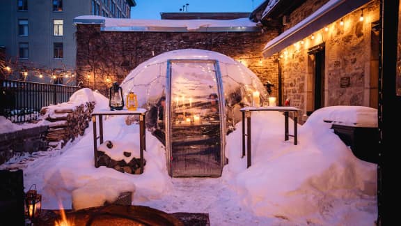 4 restaurants où déguster un repas sous un dôme cet hiver | Zeste