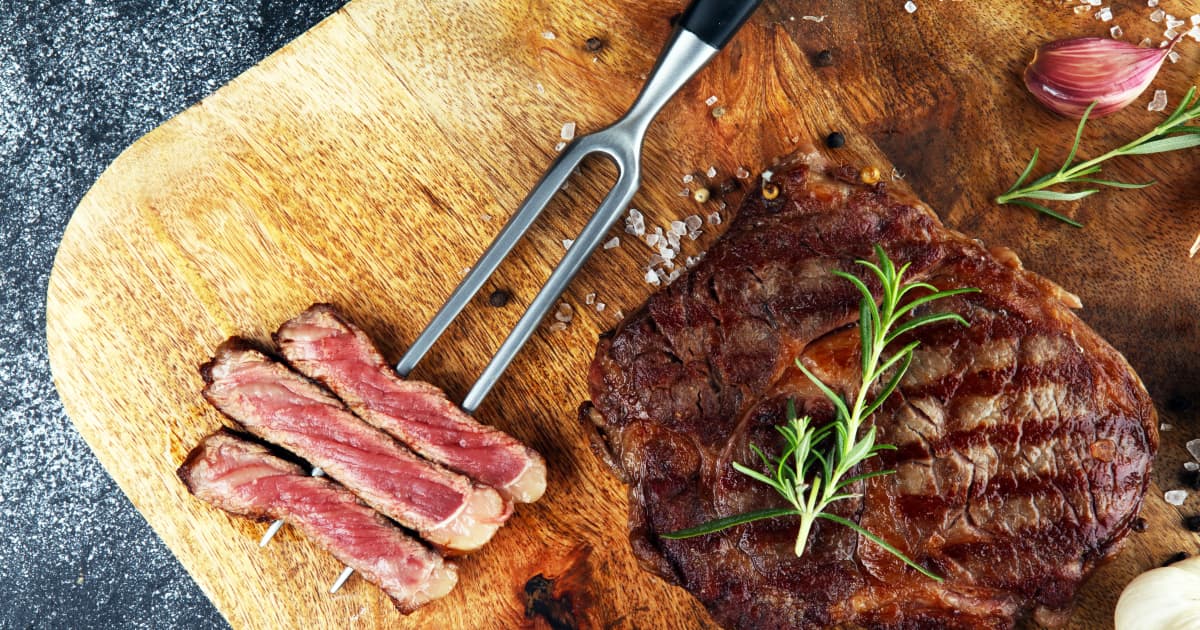 8 bonnes adresses où acheter sa viande pour la saison du BBQ! | Zeste