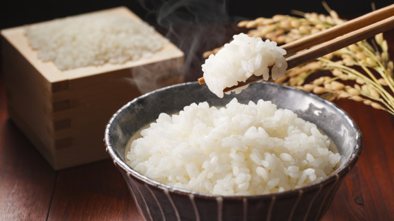 Recette riz à sushi facile (la meilleure) | Zeste